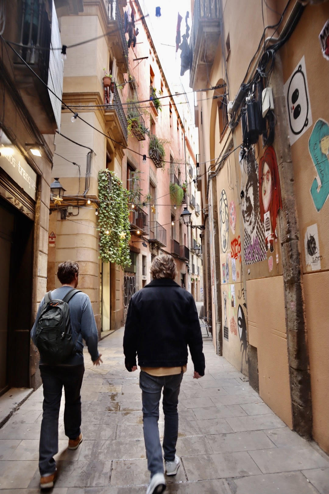 The Barcelona Literary Tour – Beyond Orwell and Hemingway